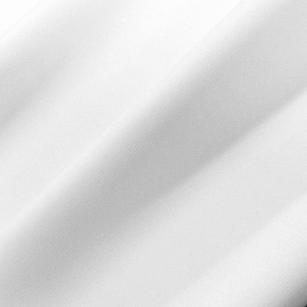 Tela Hospitalar Branca ao Metro